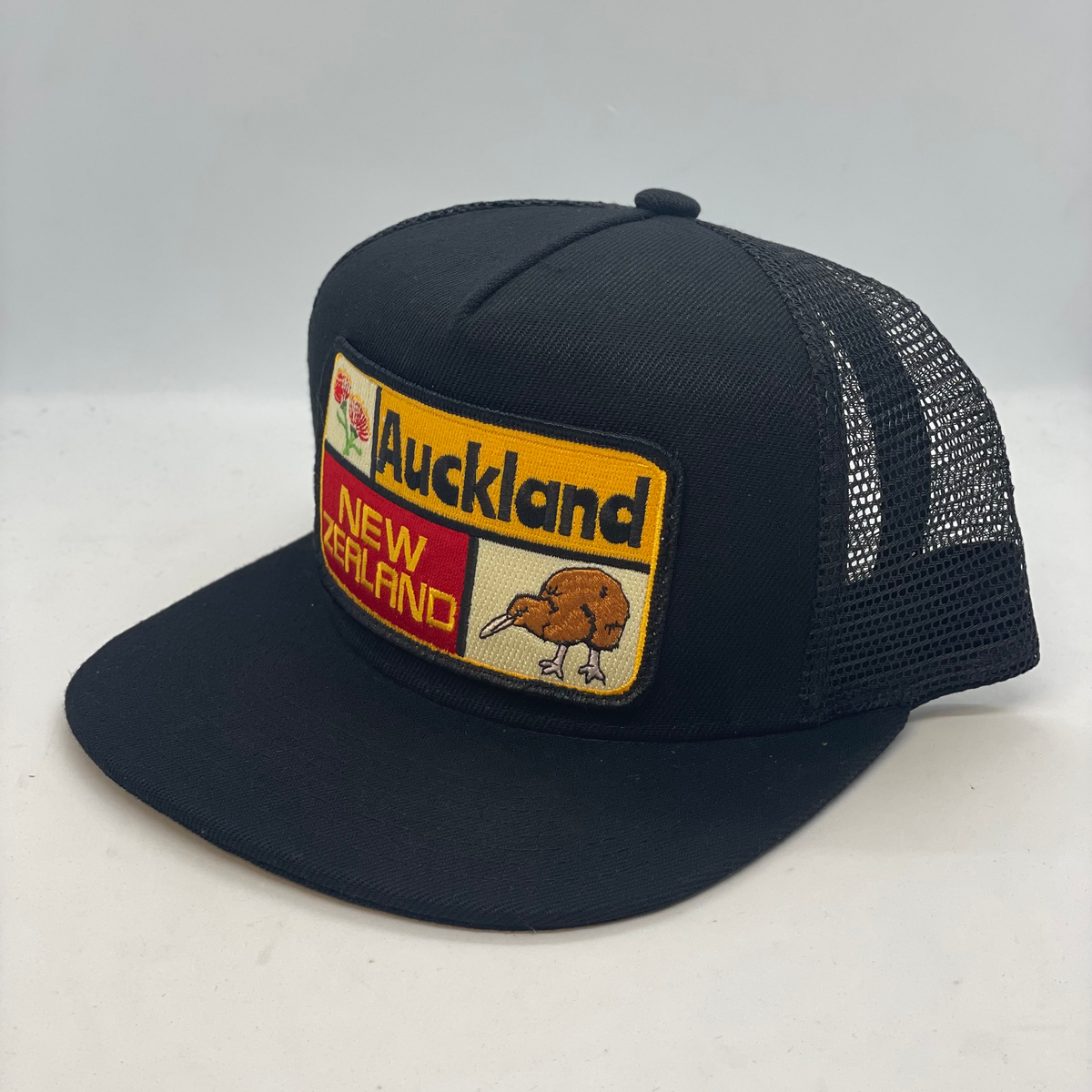 Auckland New Zealand Pocket Hat – Bart Bridge