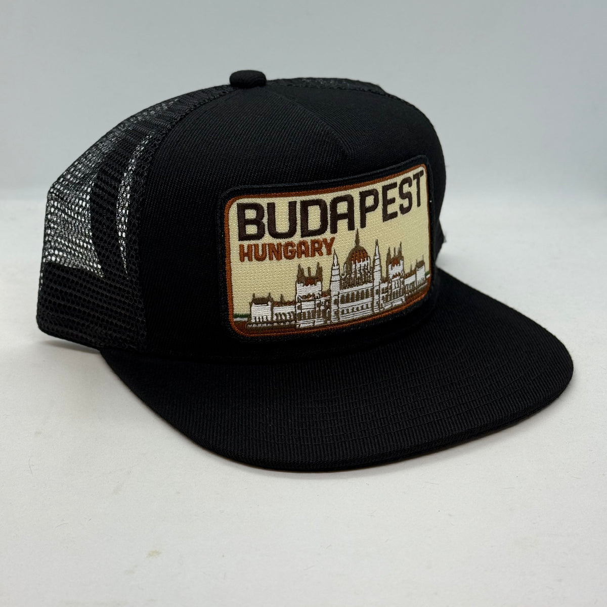 Budapest Hungary Pocket Hat – Bart Bridge